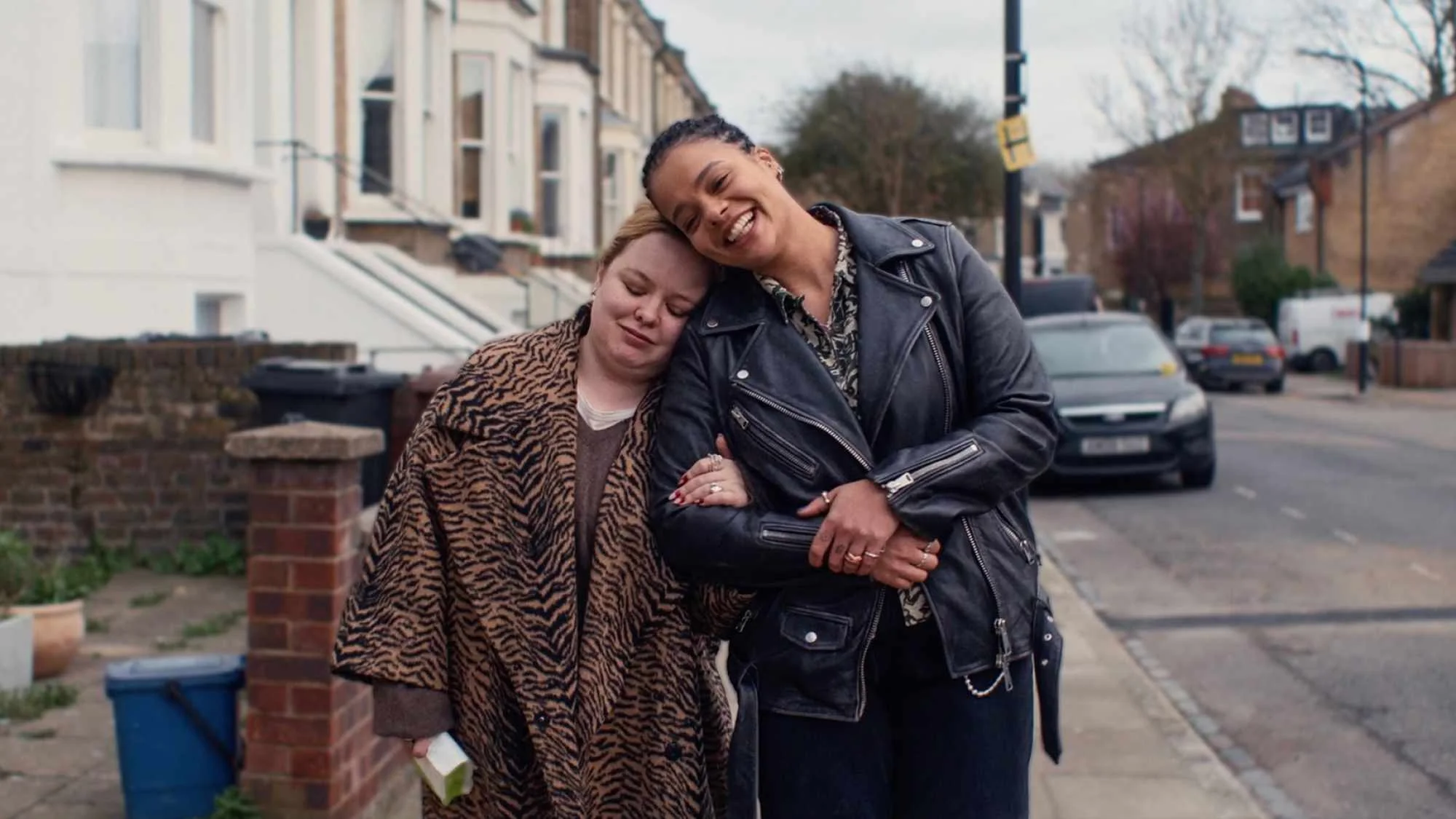 Big Mood - Episodenguide und News zur Serie