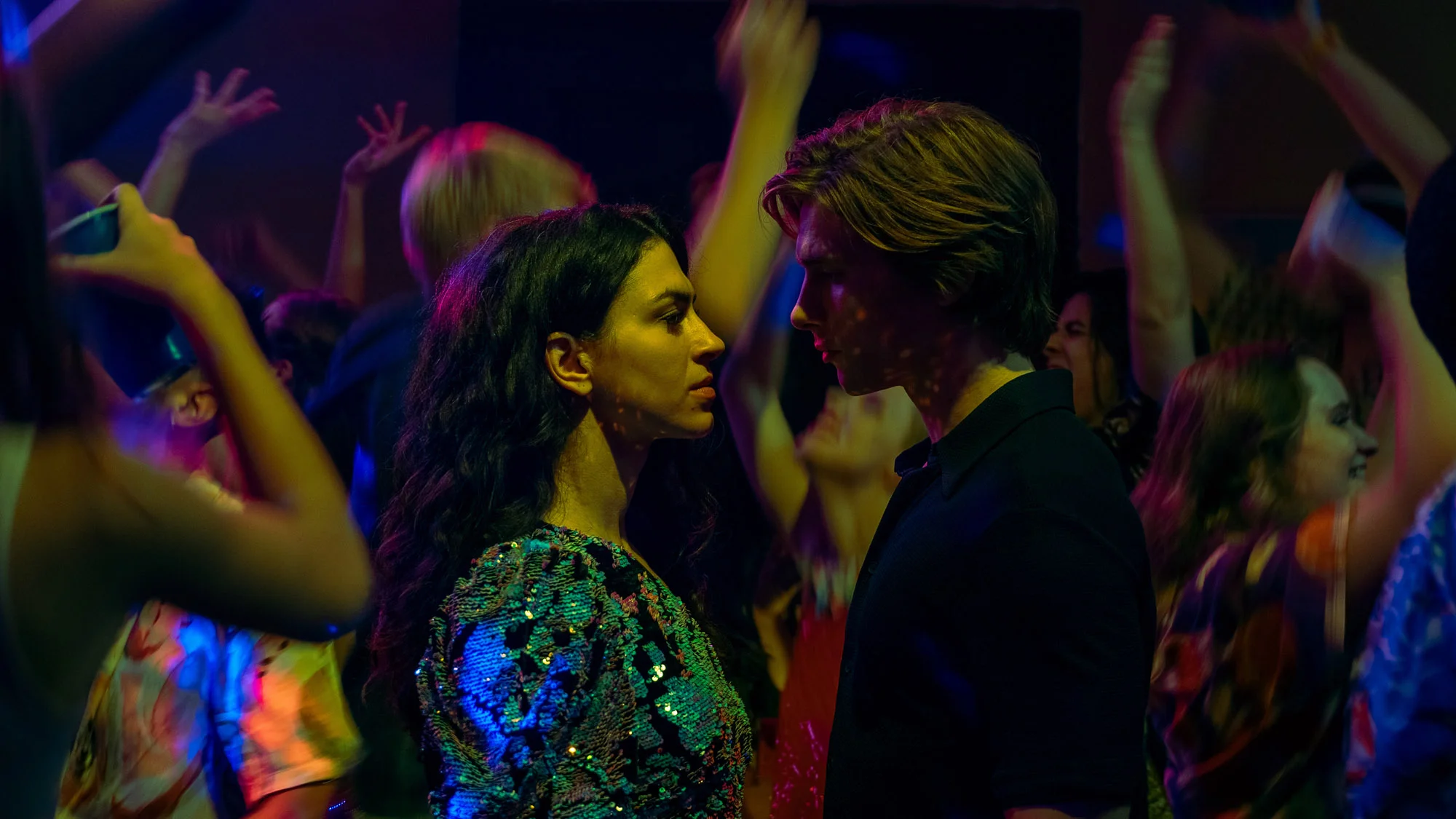 Crystal Wall - Episodenguide und News zur Serie