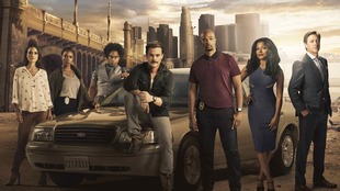 Chelsea Tavares: Filme, Serien und Biografie